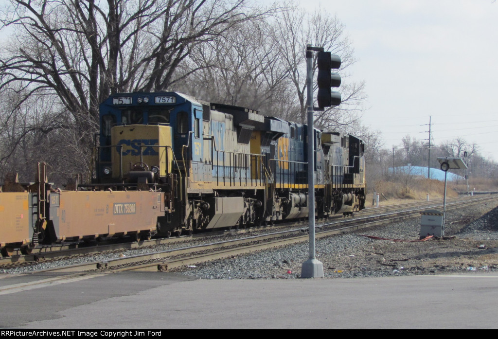 CSXT 7571